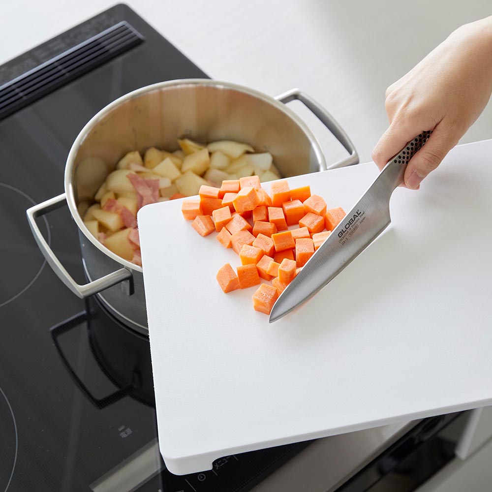 【正規販売店】食洗機対応 マグネット抗菌まな板 タワー 山崎実業 tower ホワイト ブラック 7012 7013 タワーシリーズ yamazaki|ビューティーパーク（BEAUTY ...