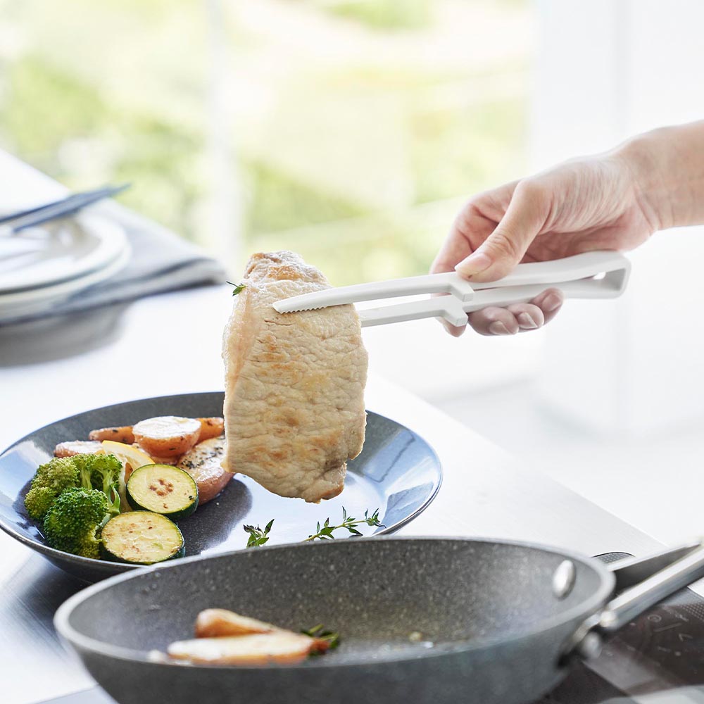 【正規販売店】シリコーン菜箸トング タワー S 山崎実業 tower 20cm ホワイト ブラック 1598 1599 シリコン キッチン 食洗機対応 タワーシリーズ yamazaki ...