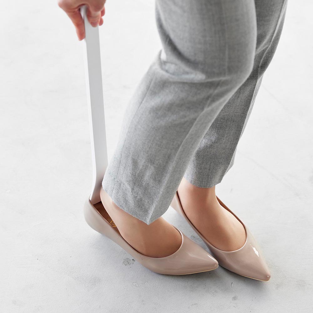 【正規販売店】マグネットで付ける引っ掛け靴ベラ タワー 山崎実業 tower ホワイト ブラック 1634 1635|ビューティーパーク ...